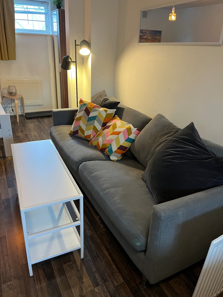 Privat Lägenhet. Lugnt Område, Bra Kommunikationer - Stockholm