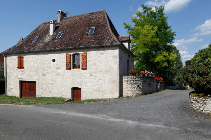 Très Belle Maison En Pierres à Beaumat - Lot