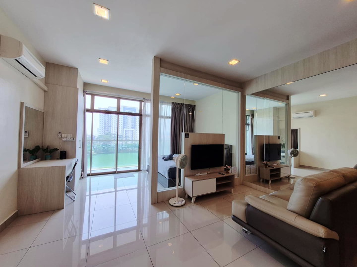 Lake View Palazio Studio (Toppen, Aeon Austin)wifi - 조호르바루