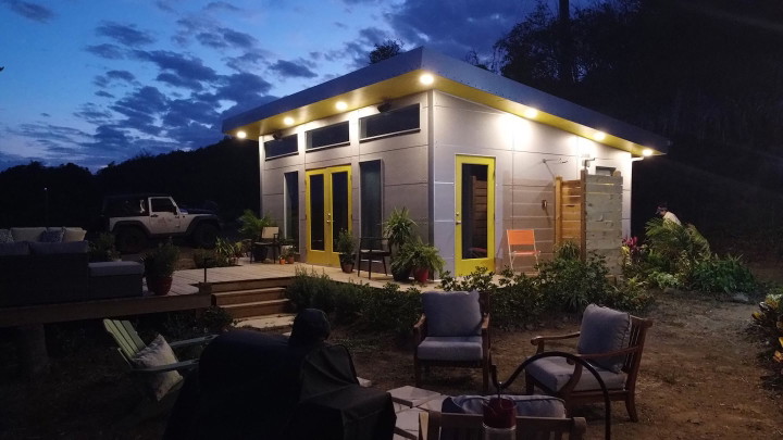100% Off-grid Cottage - Incredible Views & Hosts - U.S. Virgin Islands
