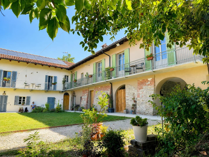 Cascina Piandamiane|dimore Di Langa  Elvira Suite - Piedmont