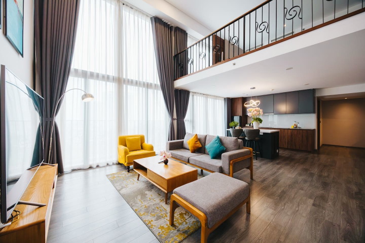 Panoramic Sunset Duplex | Spacious 91m²/tub - China