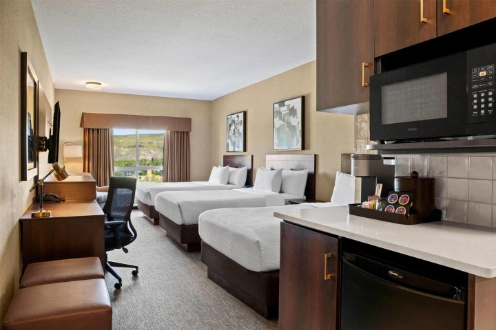 Ramada Drumheller | 3 Double | Indoor Pool - Drumheller