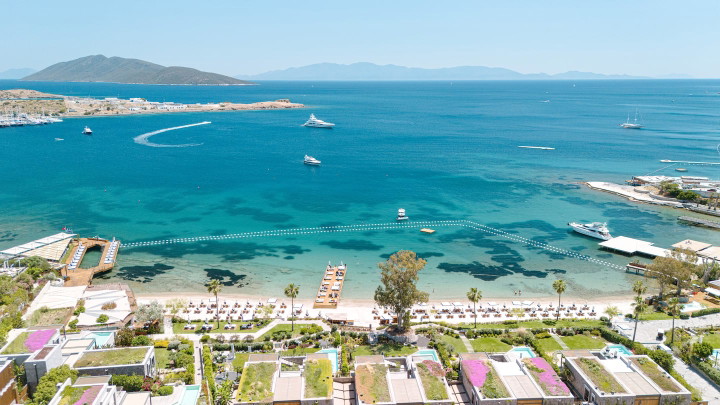 Stylish Villa | Private Beach, Gym, Spa & Sea View - Bitez