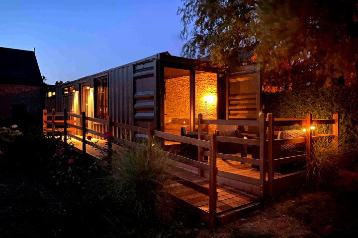 Container Aménagé Avec Luxe Et Confort - ベルギー