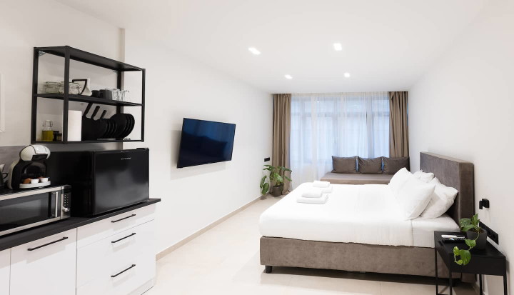 Evripidou Experience - Triple Suite - Athen