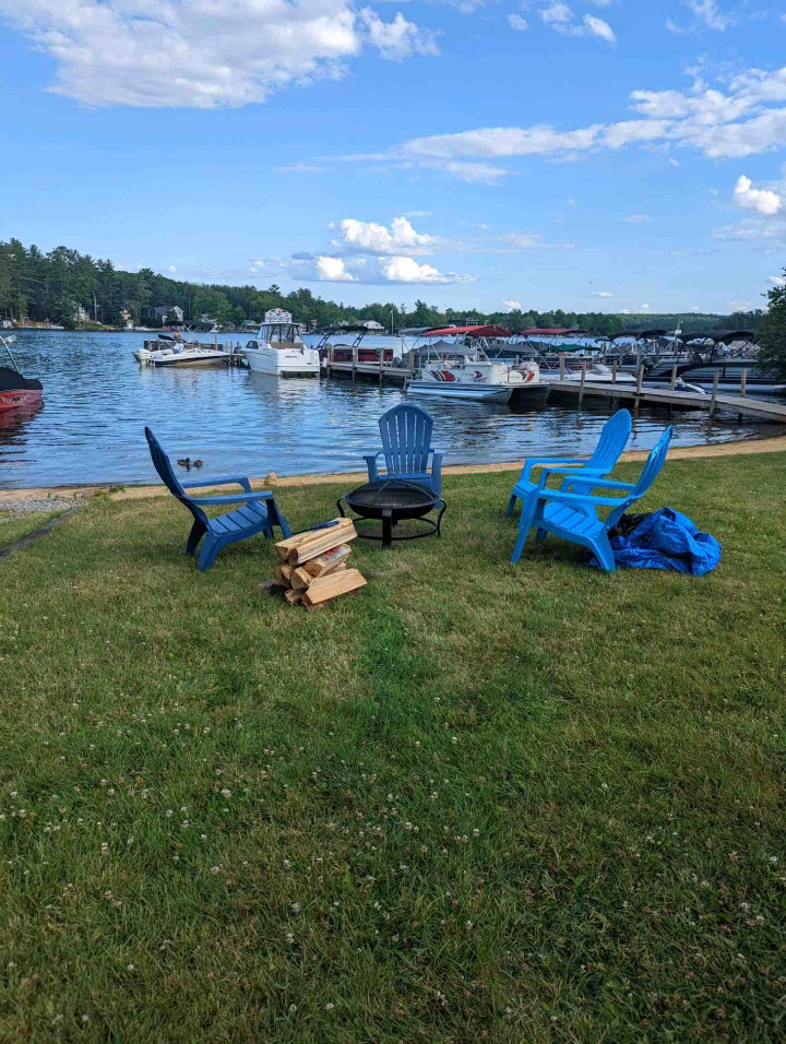 Funky Ski Chalet - Laconia, NH