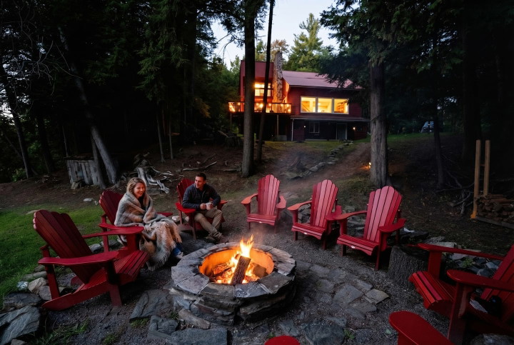 Riverfront Cottage With Pool Table & Kayaks - Kawartha Lakes