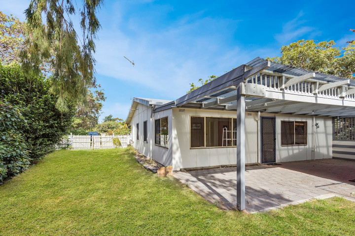 Kambera - Pet Friendly Cottage On Raymond Island - Bairnsdale