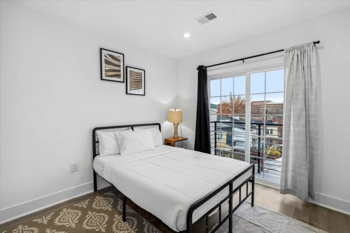 Stunning Petworth Stay With Balcony & Dc Views - Hyattsville, MD