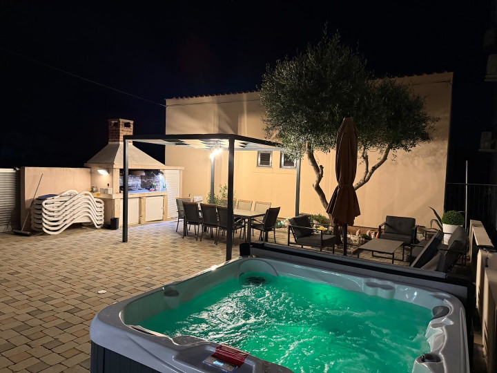 Villa Jurisic, Très Proche De La Mer, Intimité ... - Croatie