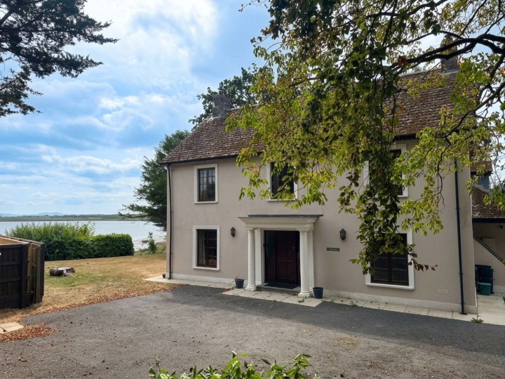 Corrantaf - Large Holiday Home With Sea Views - Pembrokeshire