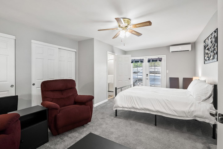 Cozy, Budget-friendly | Ideal For Business Travel - Lancaster, CA