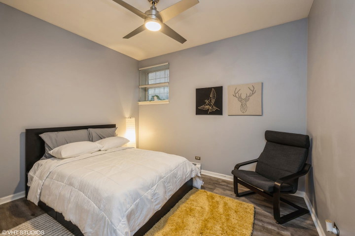 Luxe 1br/1ba W/ Garage Parking | Easy Transit - Chicago