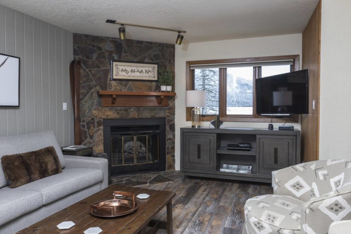 Bright, Modern On-mountain Condo - Whitefish, MT