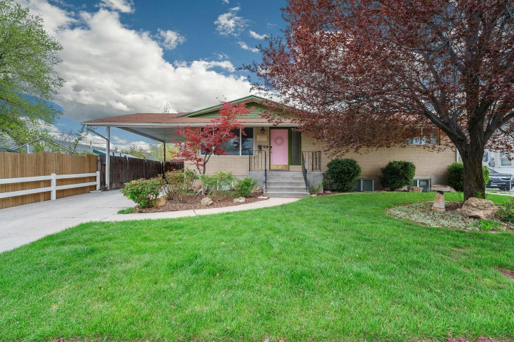 Cheerful Monthly Rental In The Heart Of Provo - Provo, UT