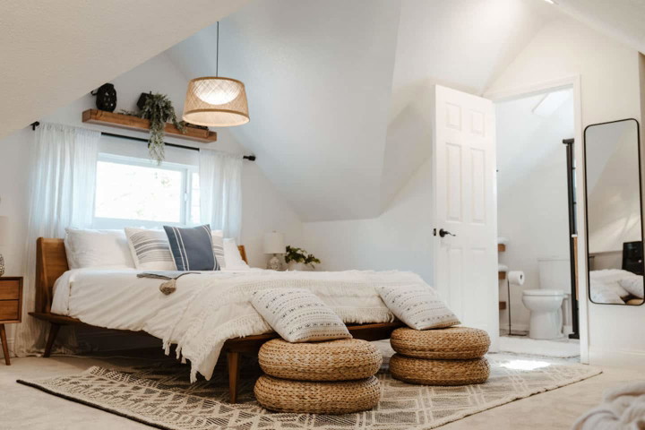 Private Luxury Studio With Fire Pit & Projector - Sacramento, CA