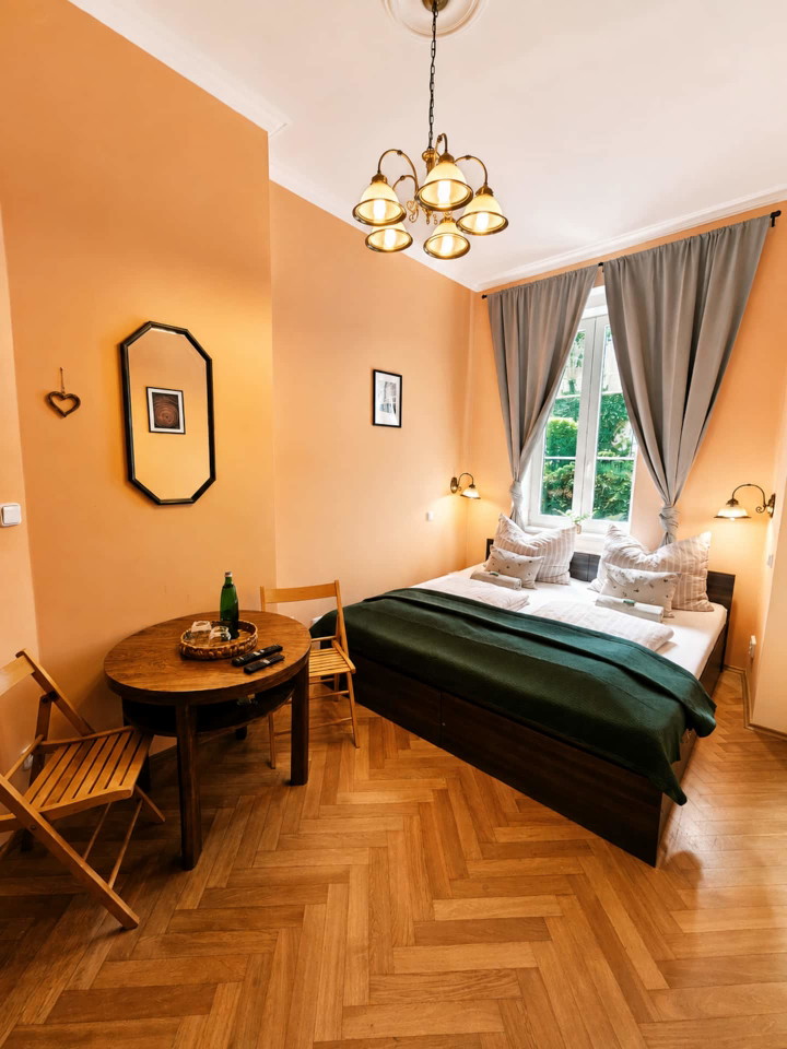 Apartment On The Colonnade In Old Town City Center - Karlsbad