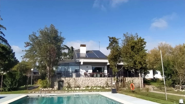 Finca Con Jardín Y Piscina - Navacerrada