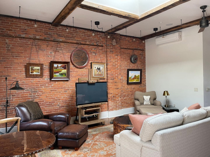 Your Main Street Studio - Bainbridge, OH