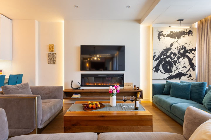 Specious Luxury Penthouse W/ Pool, Gym, Tennis - Yerevan