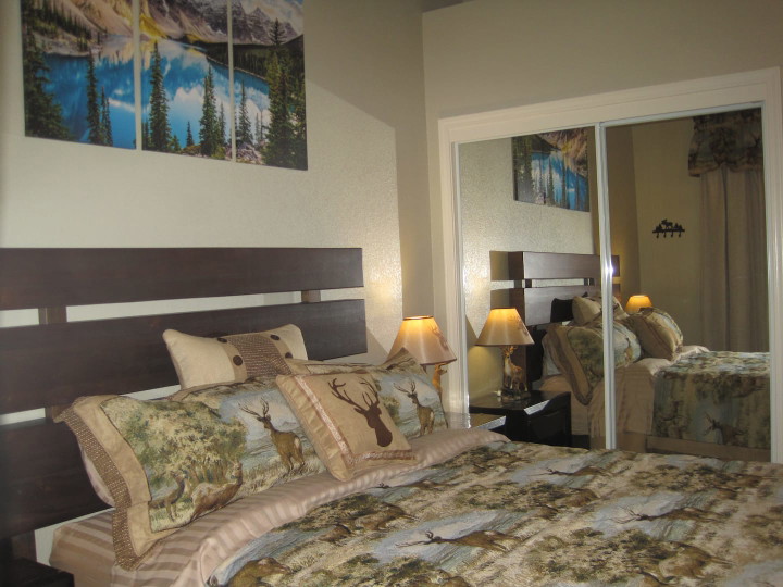 Bear And Deer Unit. 2 Queen Beds. 2 Tv. - Citrus Heights, CA
