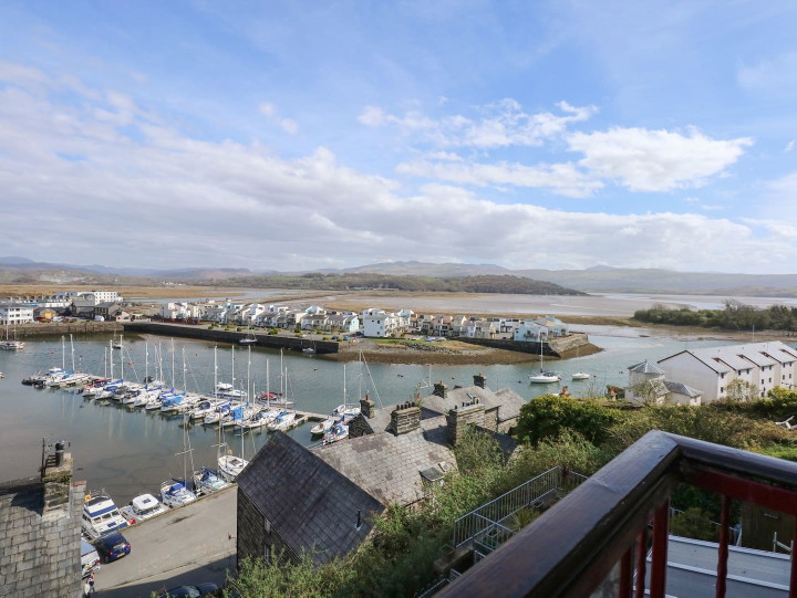 Captain's Rest - Porthmadog