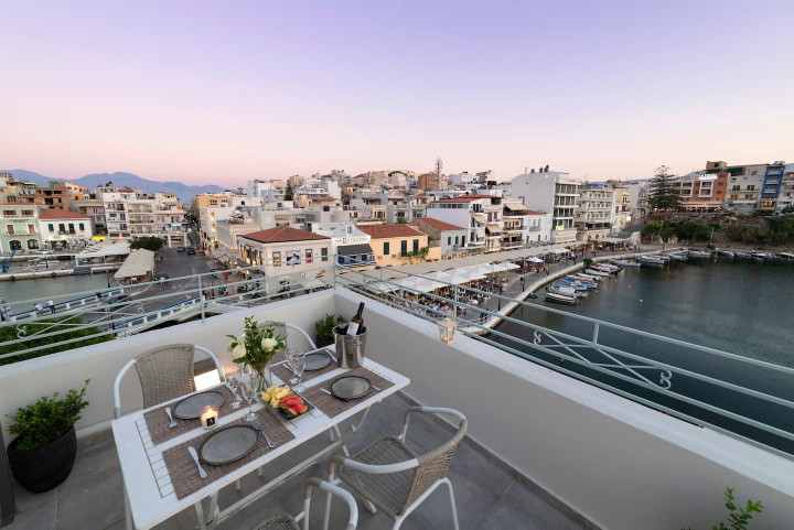 Thalia Lake View Apartment - San Nicolò
