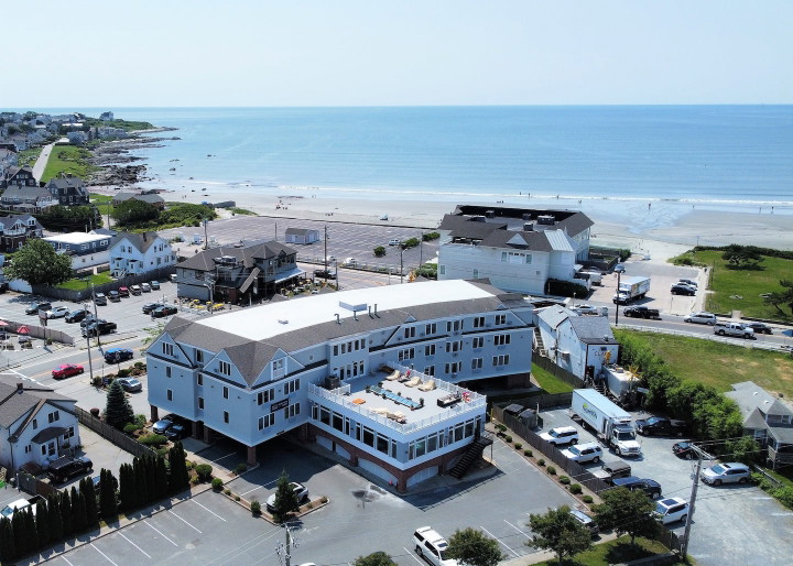 2 Double Beds, Atlantic Beach Hotel (Main Bldg) - Newport, RI