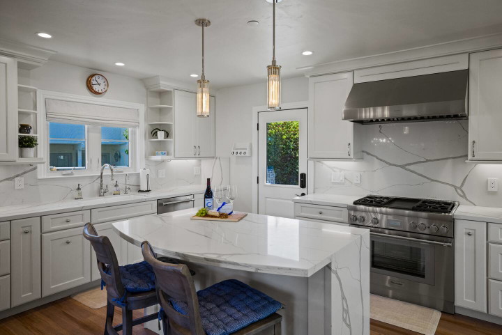 Iaorana: Newly Remodeled Luxury 3 Bedroom With Oce - Big Sur, CA