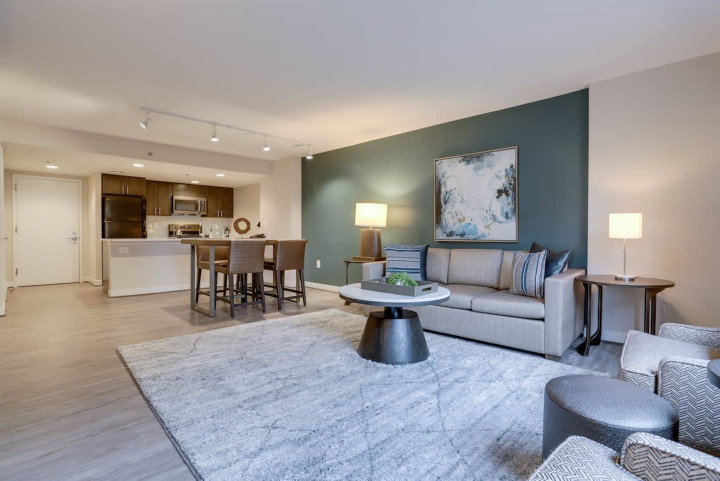 Sojourn Courtland Towers W/ Private Balcony - Washington, DC