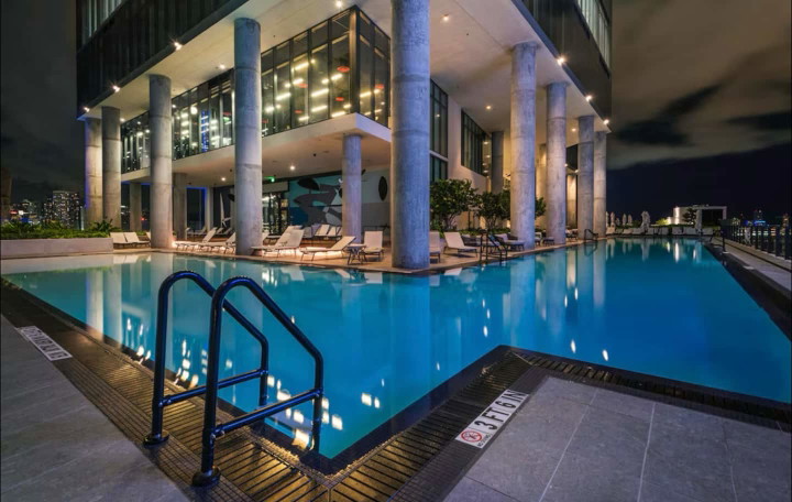 Luxury Condo Downtown Dallas - Dallas, TX