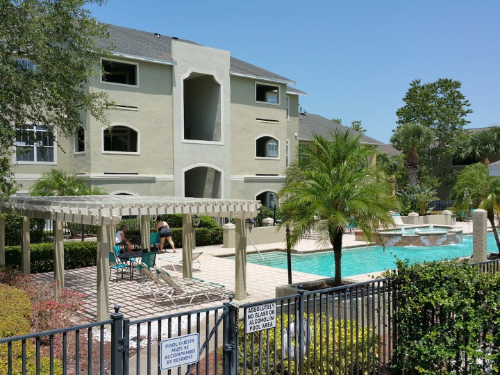 Avalon Palm,  2 Bdrm Clearwater Vacation Condo - Clearwater, FL