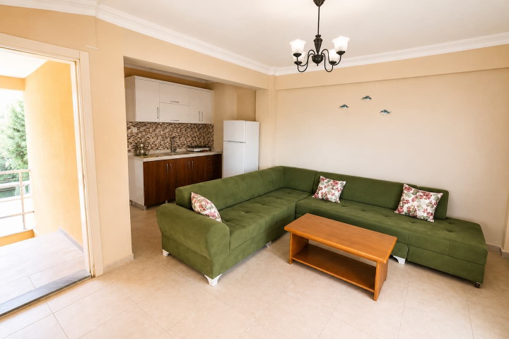 ÖğRetmenler Mahallesinde 1+1 Tatil Apartı - Burhaniye