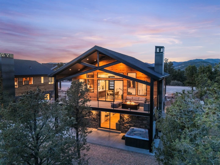 Desert Canyon Casita | Near Zion | Hot Tub | Views - Orderville, UT