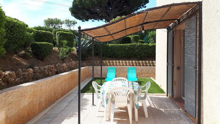 Spacieux 2 Pièces Climatisé Avec Jardin - Sainte-Maxime