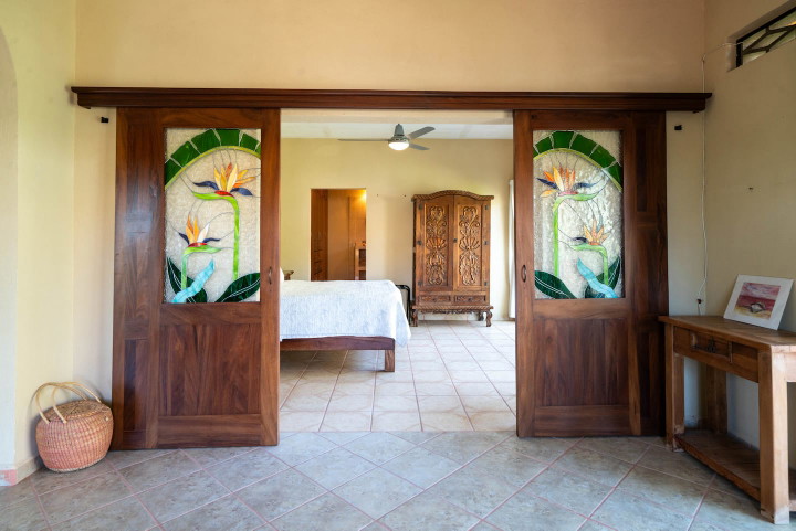 Casa Palma Tropical Treetop 2br Steps To Beach - Los Ayala