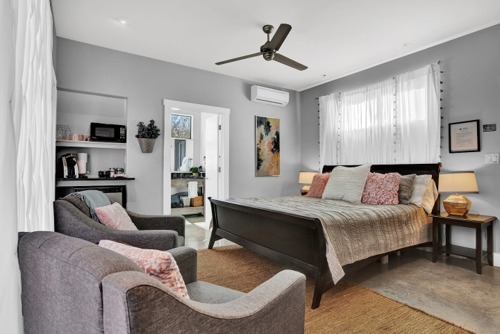Maple: Private Suite W/pvt. Patio*fire Pit - Fredericksburg, TX