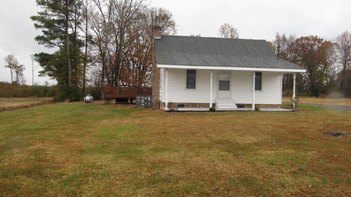 Country Farm House - North Carolina