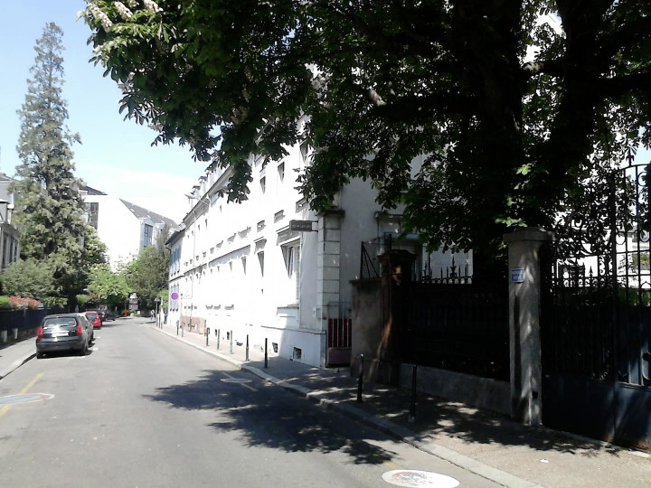 Grande Maison Très Tranquille, En Ville En Groupes - Alsacia