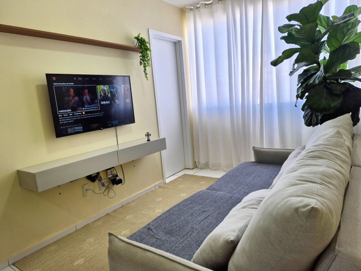 Apartamento Vit. Da Conquista C/ Mercado Em Frente - Vitória da Conquista