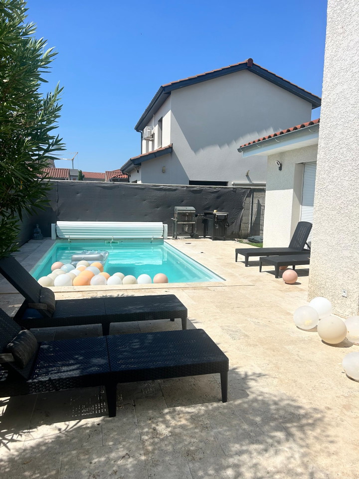 Villapiscine Clim 10 Pers Proche Lyon - Pérouges