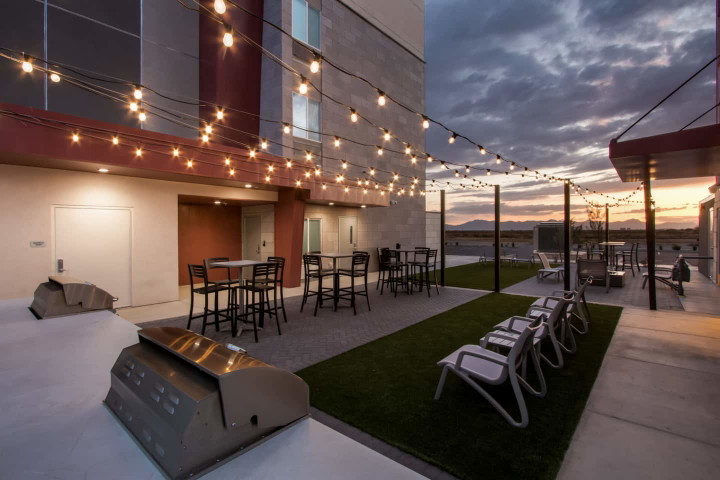 Chandler Hotel Near Phoenix | Free Parking - Chandler, AZ