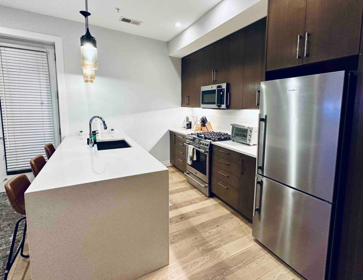 Cozy One Bedroom Condo - Silver Spring, MD