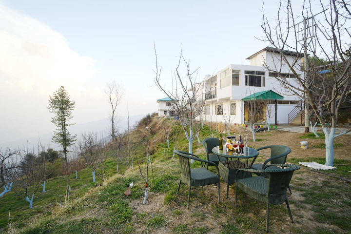 4 Bedroom/12 Guests Villa , Fagu , Shimla. - Kufri