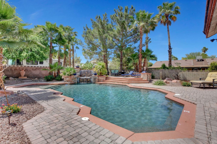 Super Private Vegas Retreat! Close To Strip !1) - Las Vegas