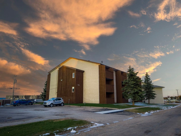 Private 1 Bed Executive Suites - Alberta