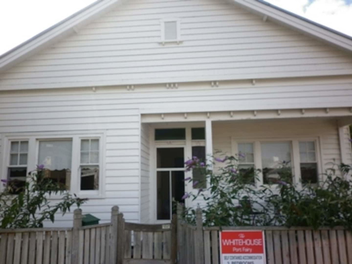 The Whitehouse. Pet Friendly And Very Central. - Port Fairy