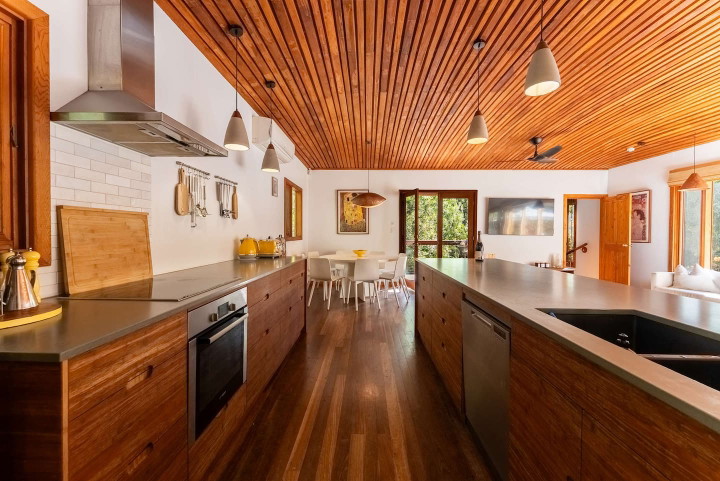 Stirling Creek Cottage - Adelaide Hills Council