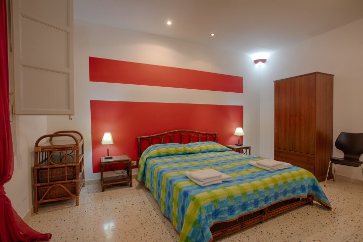 Guesthost Casina Delle Palme In Downtown Trapani - Trapani
